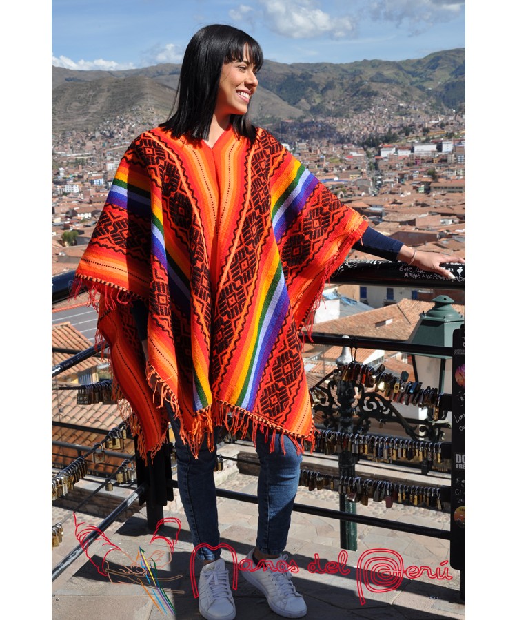 Le traditionnel poncho des Andes
